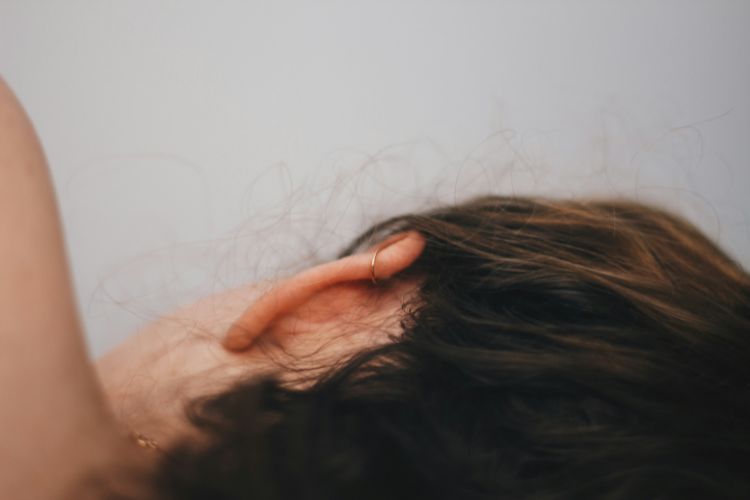 5 Signs You Might Need Polysporin Ear Drops: Understanding Ear Pain ...